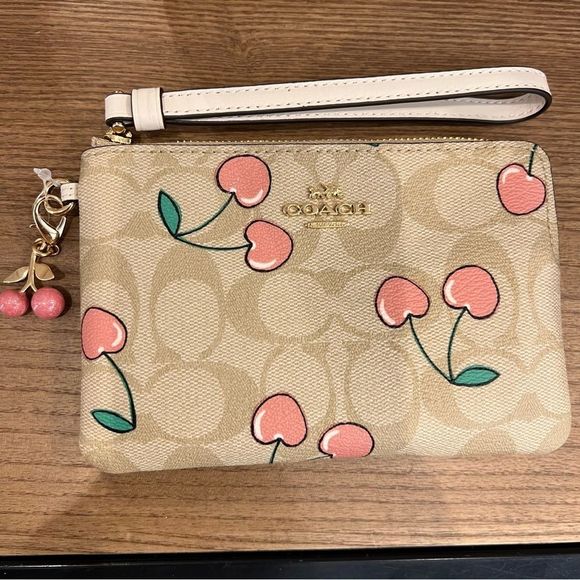 Coach | Bags | Nwtcoach Corner Zip Wristlet In Signature Canvas With ...